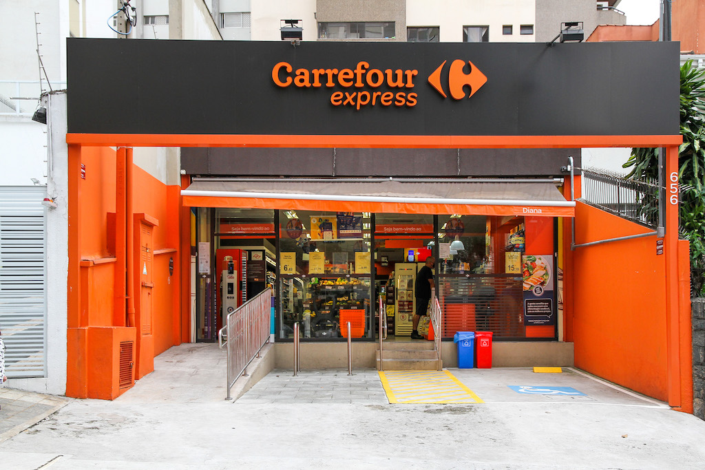 Carrefour to open virtual store on Rakuten marketplace - Seamless Xtra